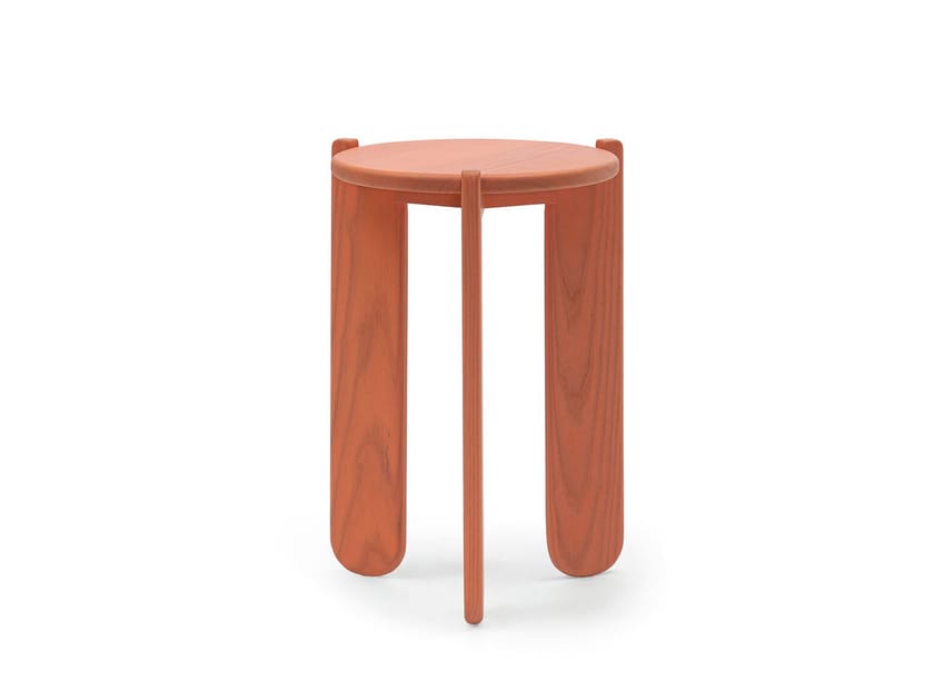 UMBRA Round wooden high side table By TM Leader Contract