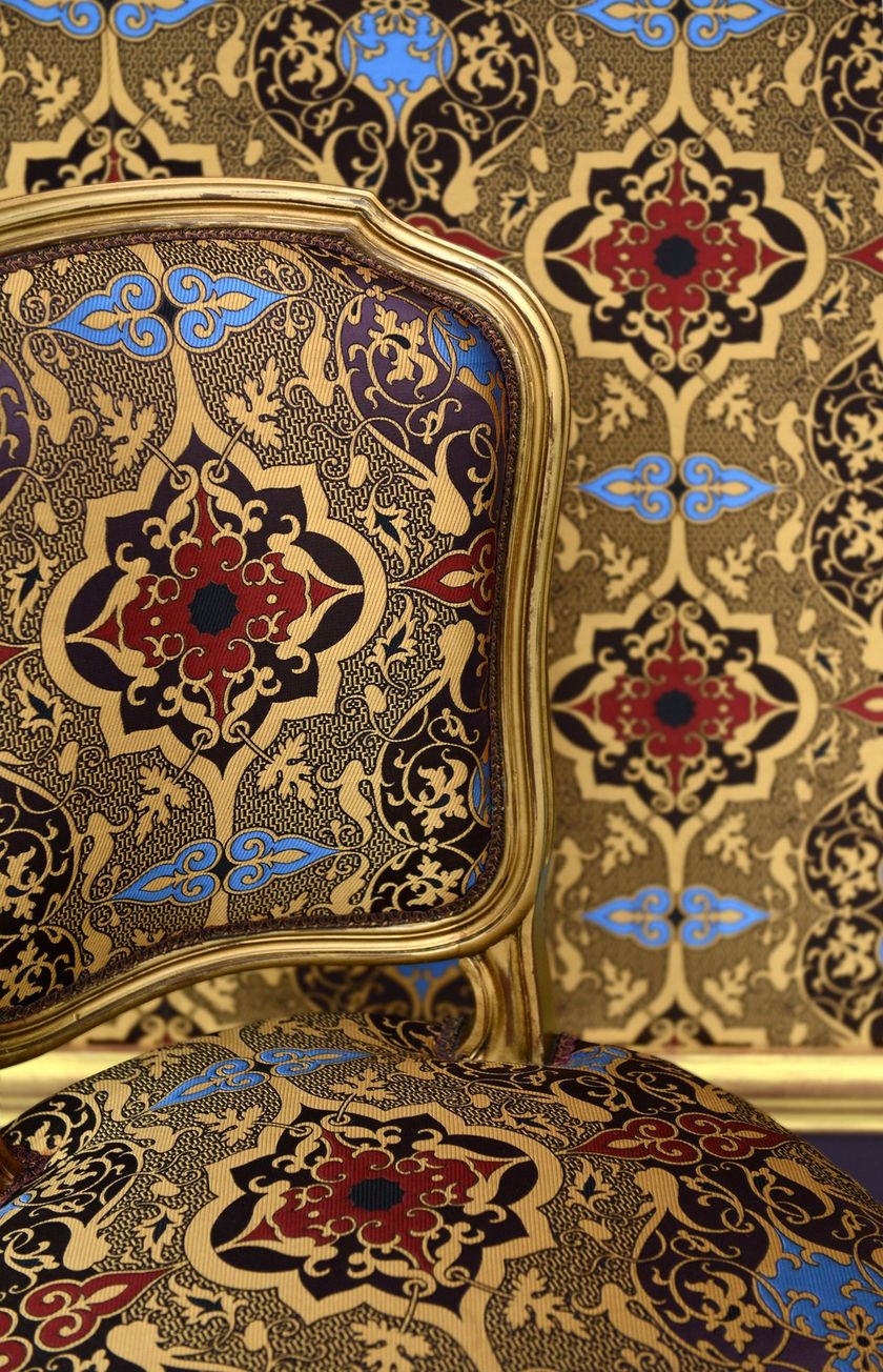 Classic style damask silk fabric TASSINARI & CHATEL - TOLEDE By LELIEVRE