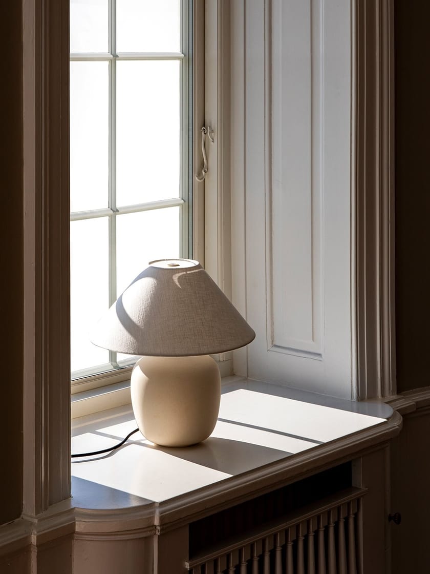 TORSO TABLE LAMP 37 LED ceramic table lamp with Dimmer By MENU | design ...