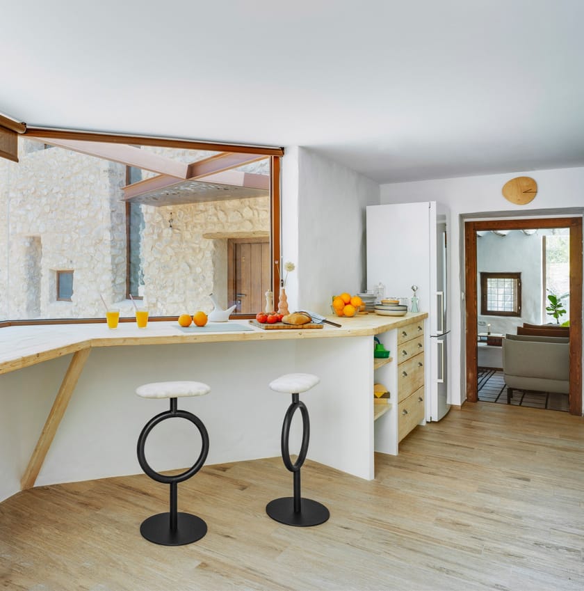 TOTEM High steel and MDF stool By Sancal | design Sylvain Willenz