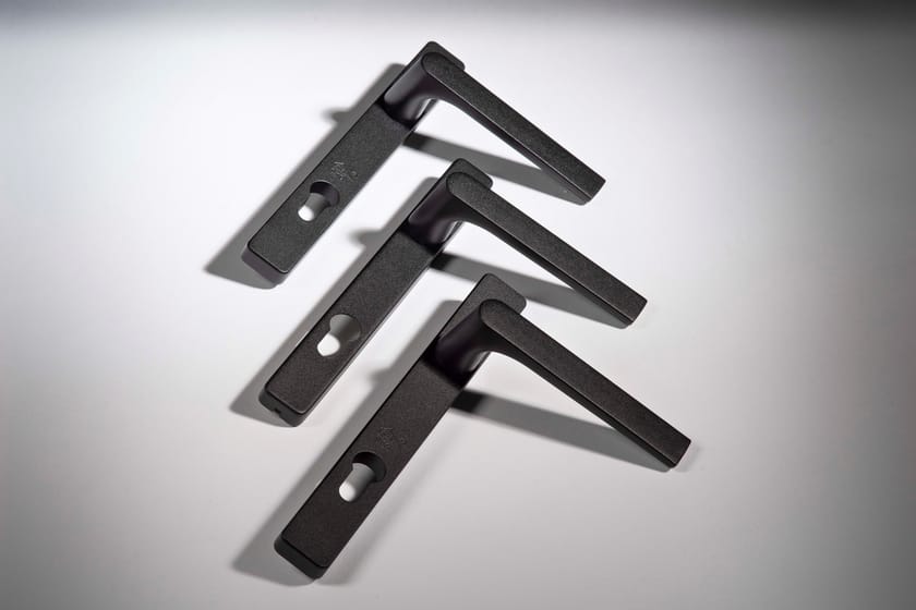 TOUCH | Door handle By Reynaers Aluminium