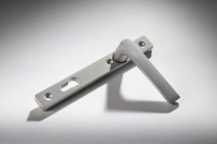 TOUCH | Door handle By Reynaers Aluminium