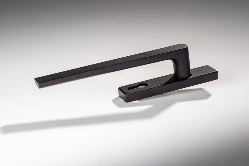TOUCH | Door handle By Reynaers Aluminium