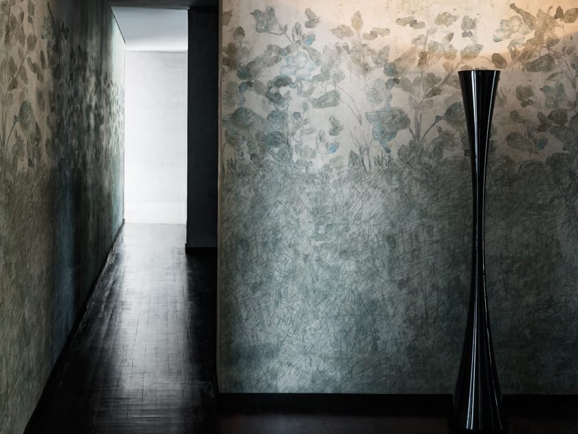 CONTEMPORARY WALLPAPER 2018 Wallpaper with floral pattern By Wall&decò ...