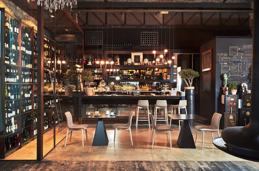 TOWER | Round table By Varaschin design Anki Gneib