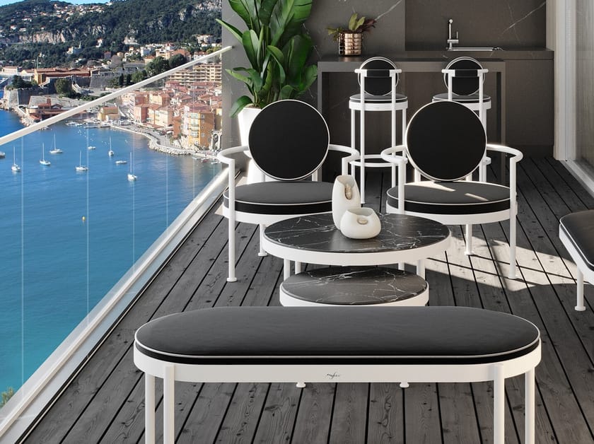 TRACE Round marble garden side table By Myface