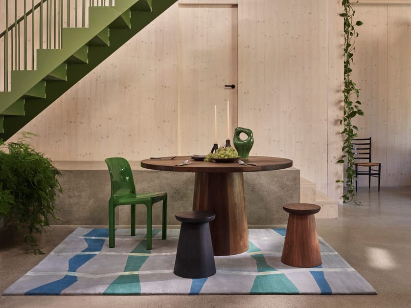 TRACKS Tapis By Deirdre Dyson