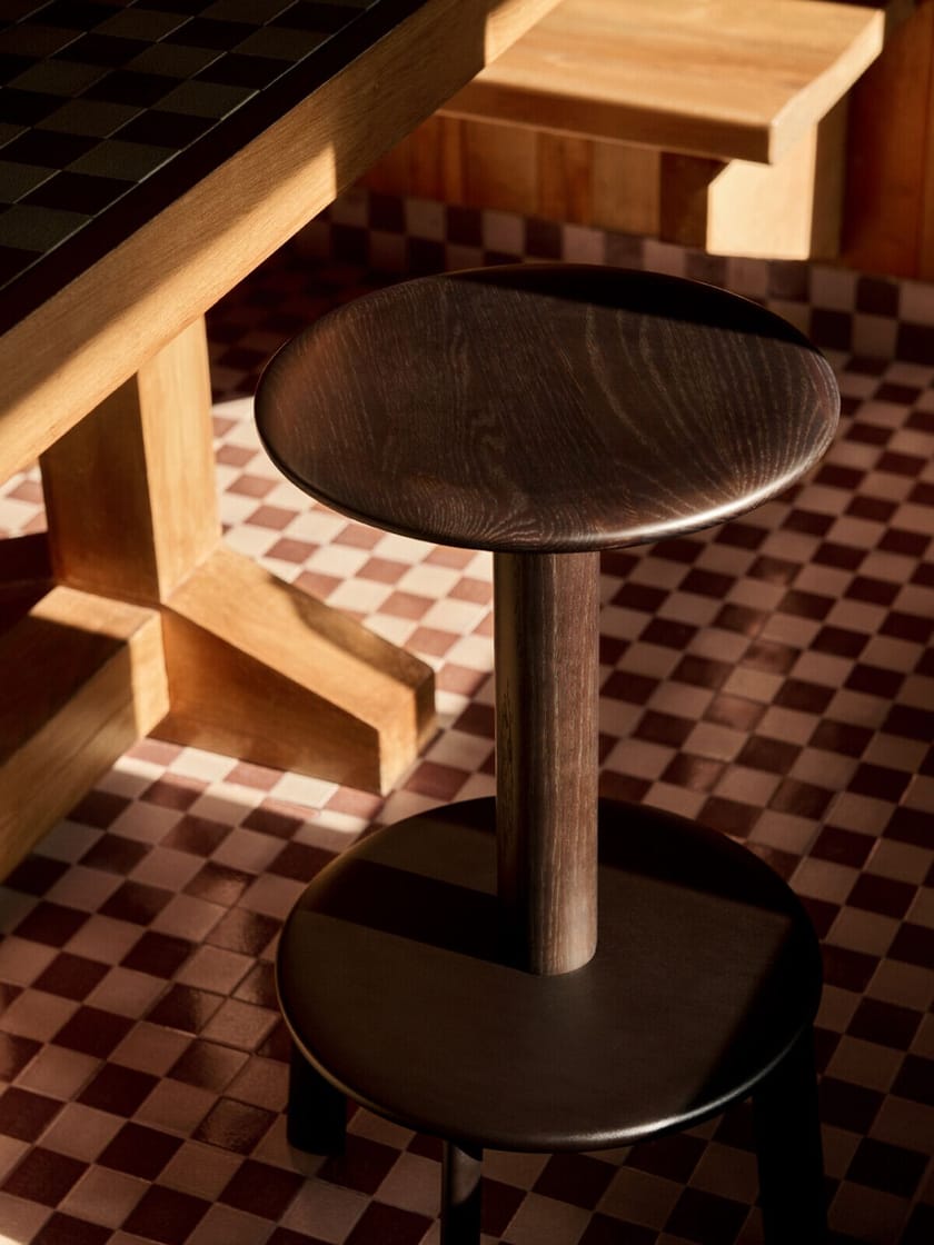 MASSIF AV39/AV40 Stool By &Tradition