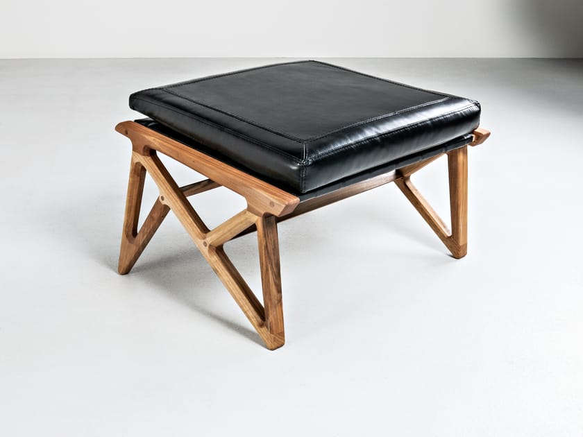 TRIANGLE | Low stool By HOOKL und STOOL design Aleksandar Ugresic