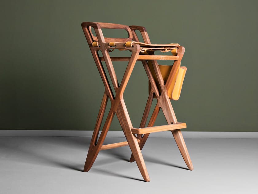 TRIANGLE | Stool By HOOKL und STOOL design Aleksandar Ugresic