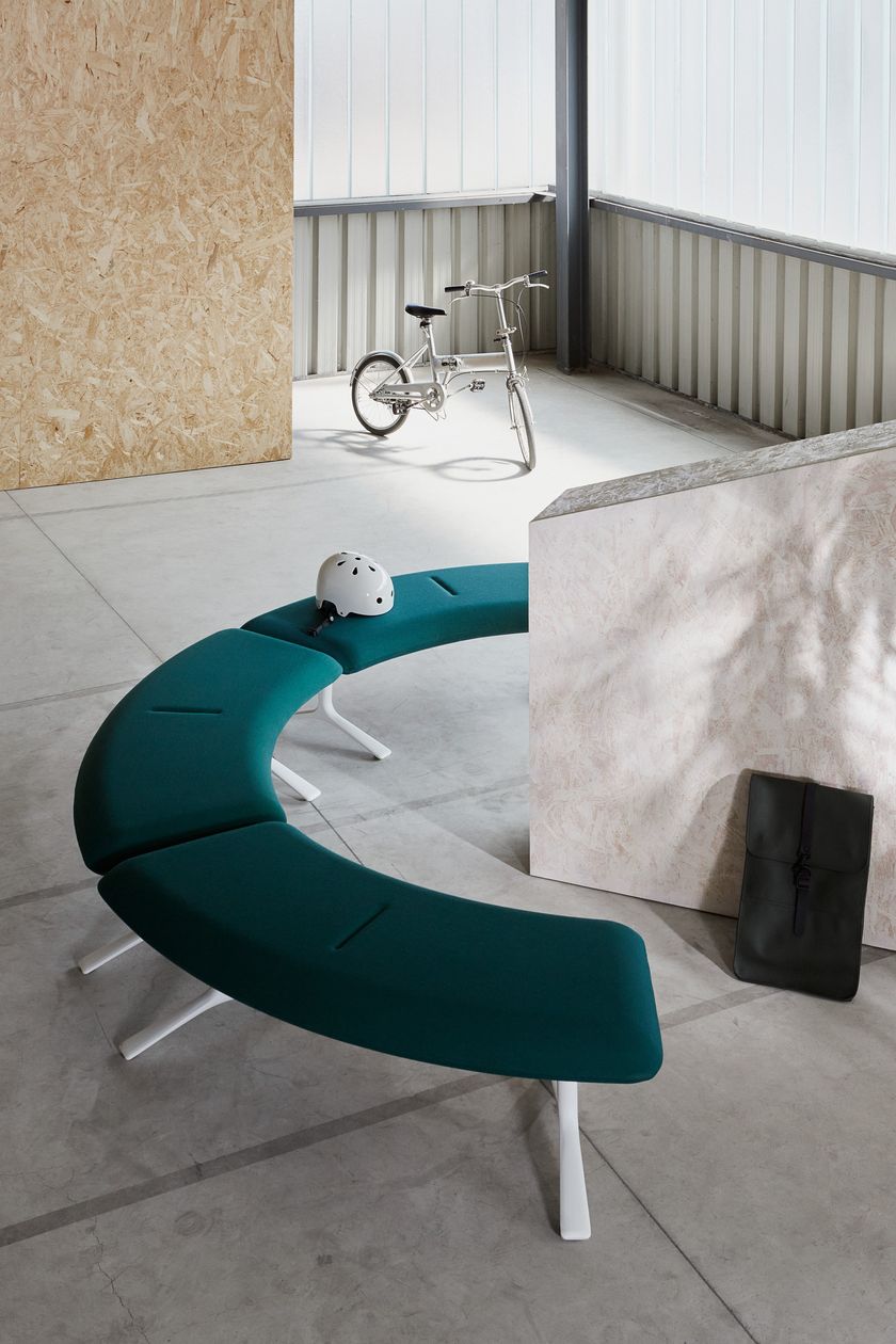 TRIANGLE Sofa By VAGHI | design Satyendra Pakhalé