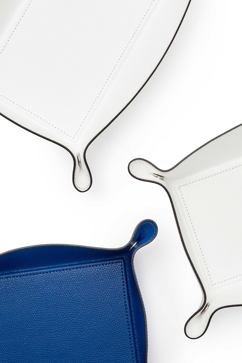 TRINKET Leather pin tray By Pinetti