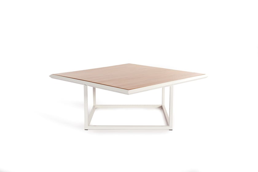 TURN | Square coffee table By Deadgood