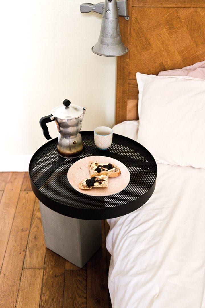 TWIST | Side table Twist Collection By lyon béton design Alexandre Dubreuil