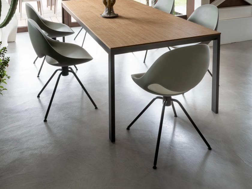 LITTLE MOON Chair By Tonon | design Mac Stopa