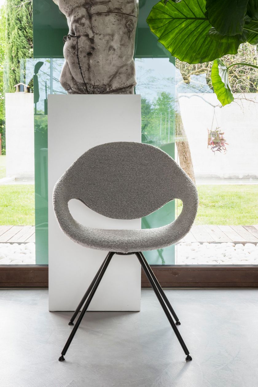 MOON Chair By Tonon | design Mac Stopa