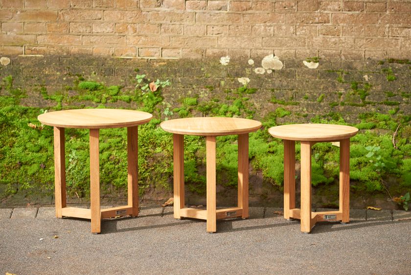 MANON Coffee table By Traditional Teak