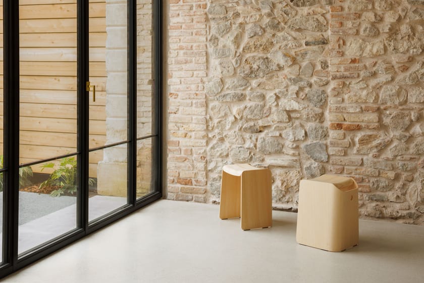 NOMADE Stool By True Design