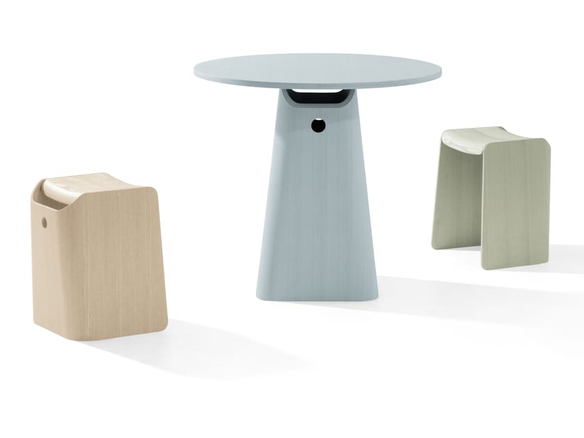 NOMADE Stool By True Design