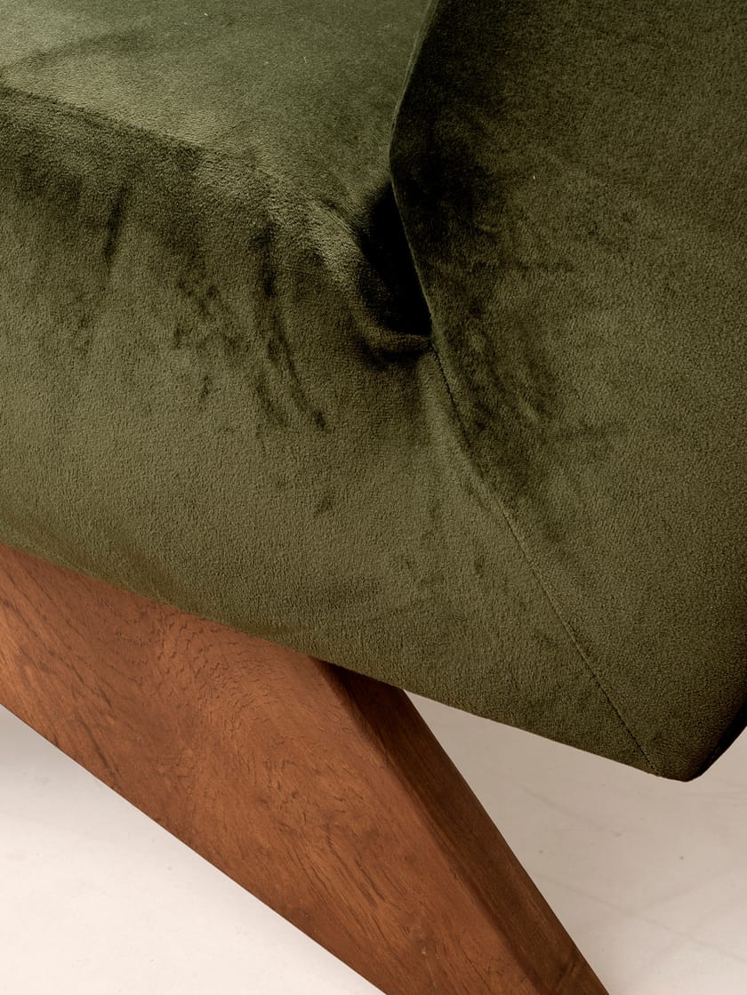 休闲椅 UPHOLSTERED ARMLESS CHAIR Project Chandigarh系列 By Phantom Hands 设计师 ...