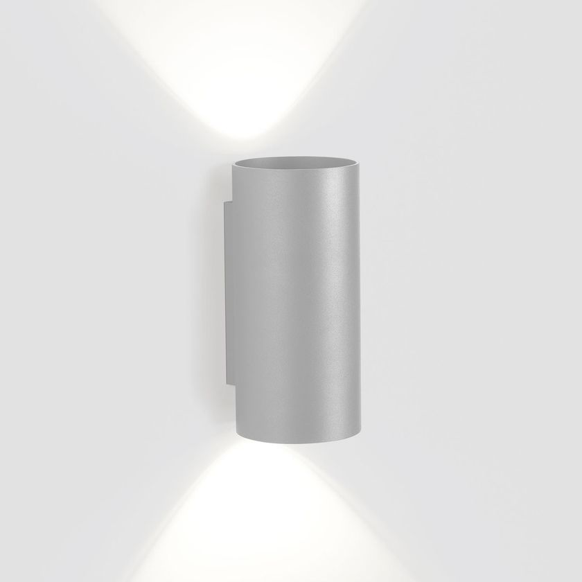 ULTRA X | Outdoor wall Lamp By Delta Light