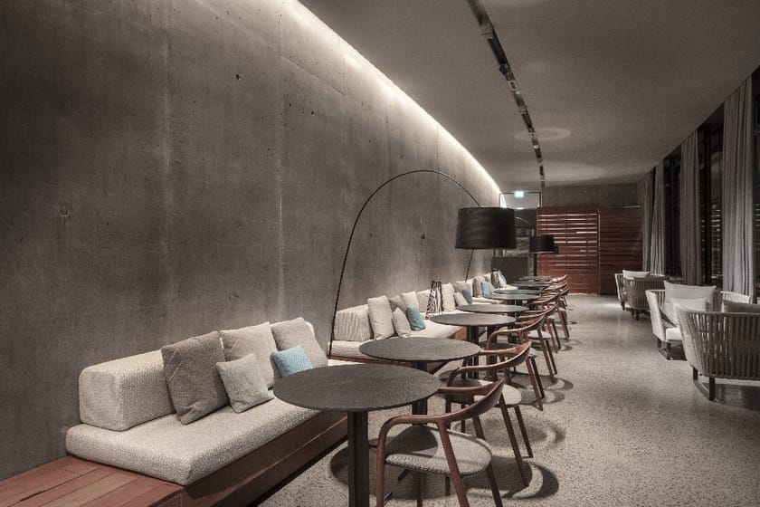 Linear lighting profile UNDERSCORE GRAZER By iGuzzini