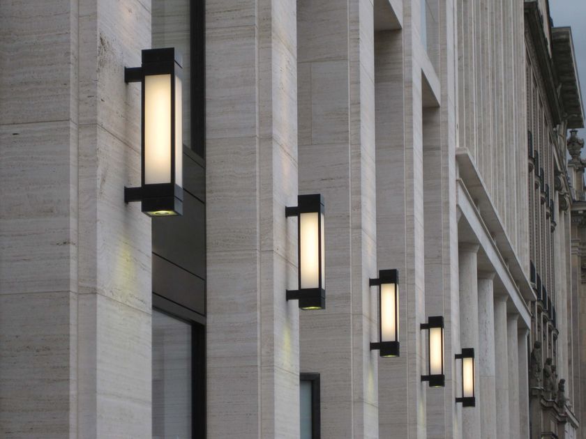 UNTER DEN LINDEN lampada da parete per esterno By Mawa Design design ...