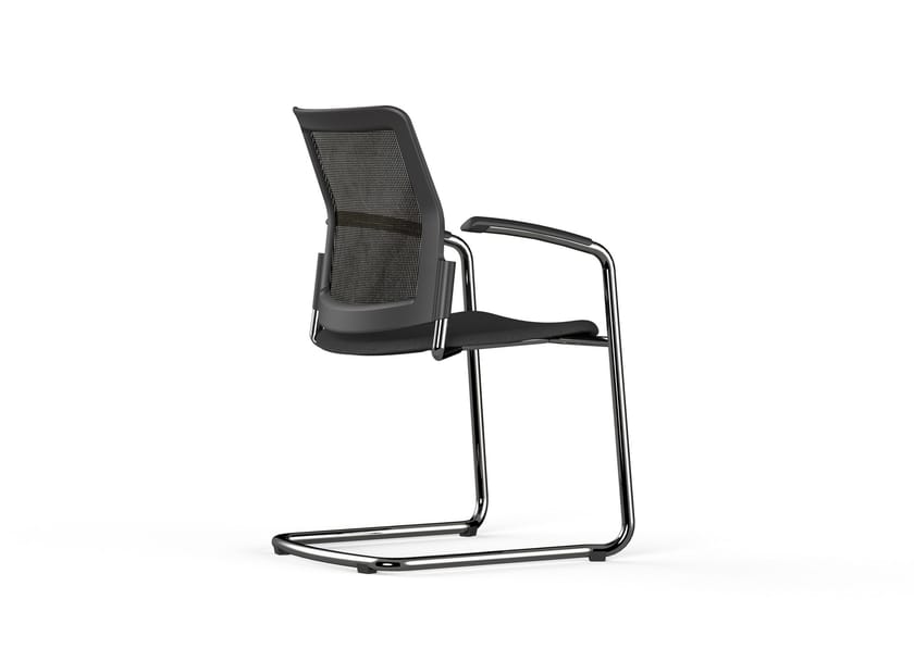 URBAN PLUS Cantilever chair with armrests By ACTIU | design Javier Cuñado