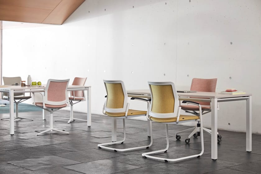 URBAN PLUS | Office chair By ACTIU design Javier Cuñado