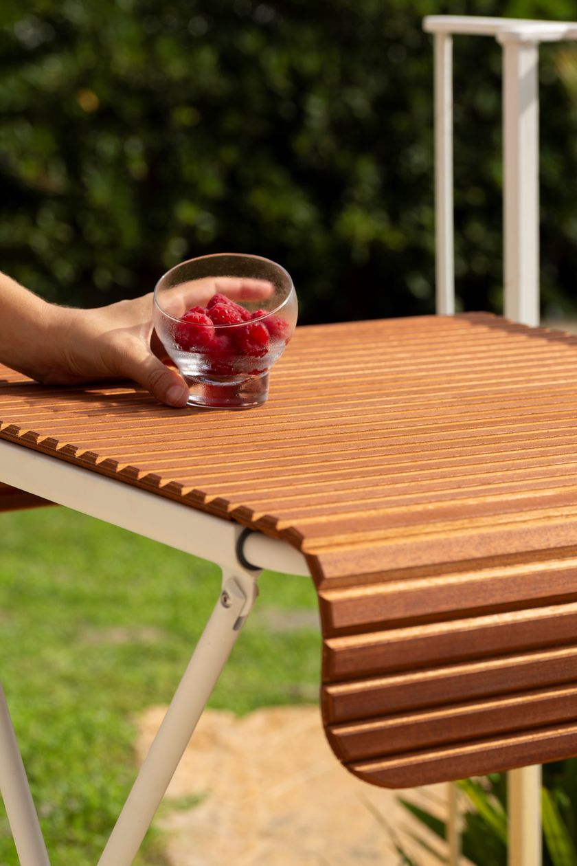 URBN BALCONY Folding garden table in steel and Wood-Skin By Unopiù | design Meneghello Paolelli