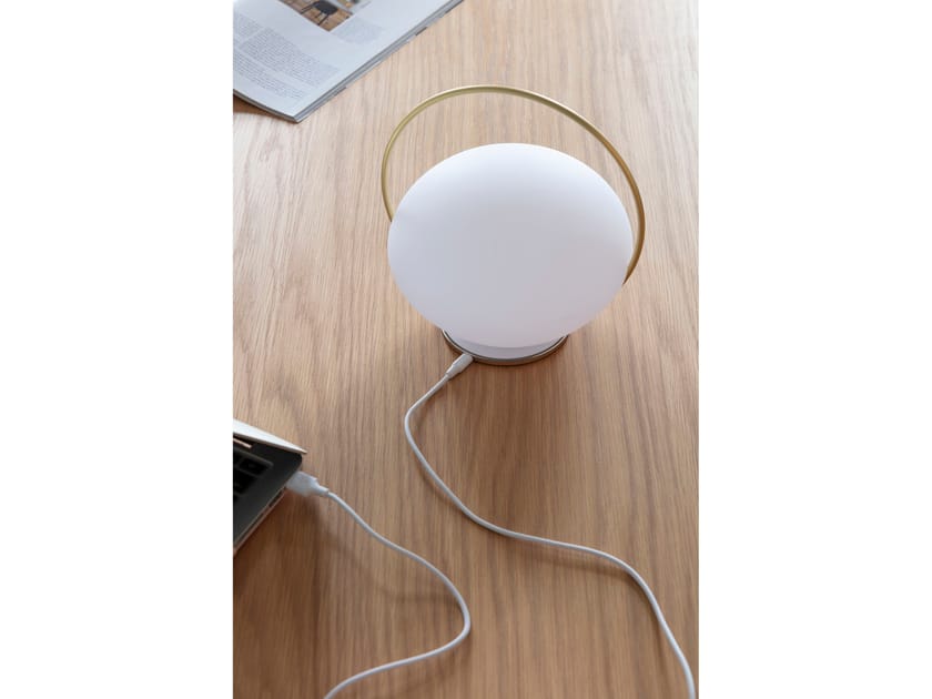 ORBIT Lampada da tavolo By Umage