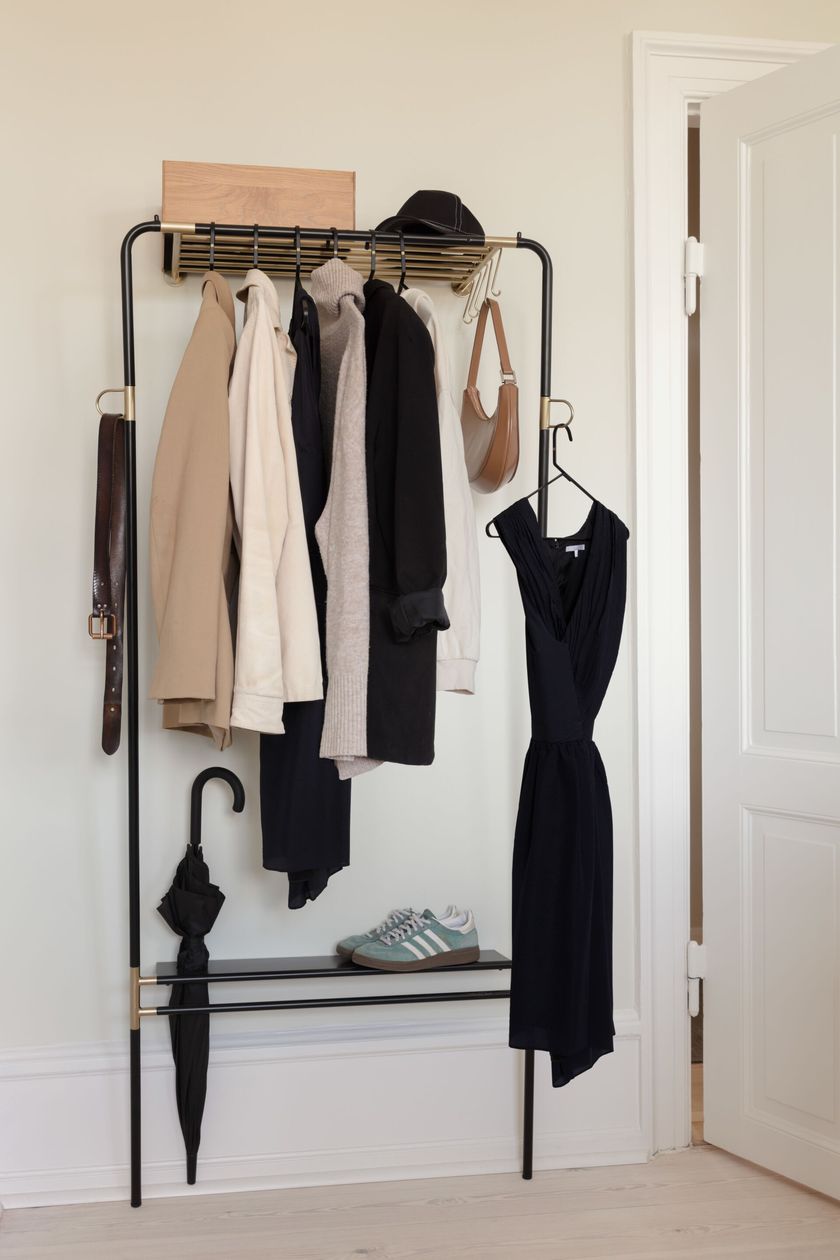 VALET Clothes hanger By Umage