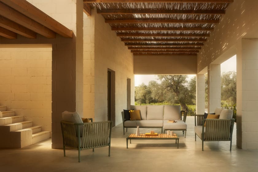 TREBLE Low rectangular aluminium and teak coffee table By Unopiù