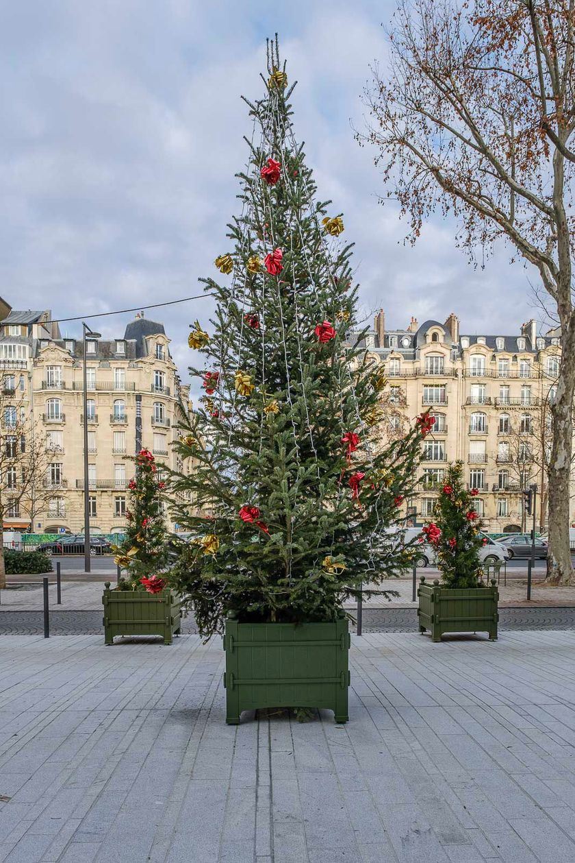 LOFT Square high metal flower pot By Urbencéa