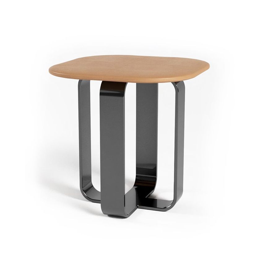 V211 | Leather coffee table Square leather coffee table By Aston Martin