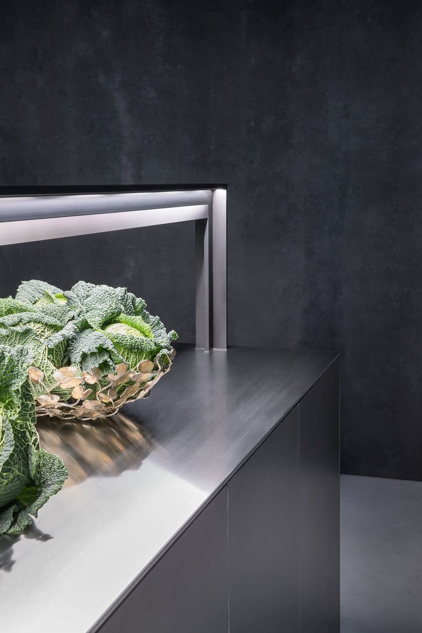 ARTEMATICA STRUCTURED LACQUER STEEL Kitchen By Valcucine | design Gabriele Centazzo
