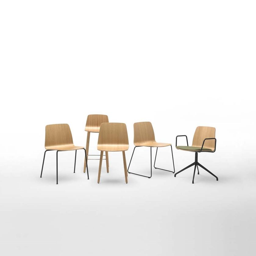 VARYA WOOD Stackable sled base oak chair By INCLASS | design Simon Pengelly