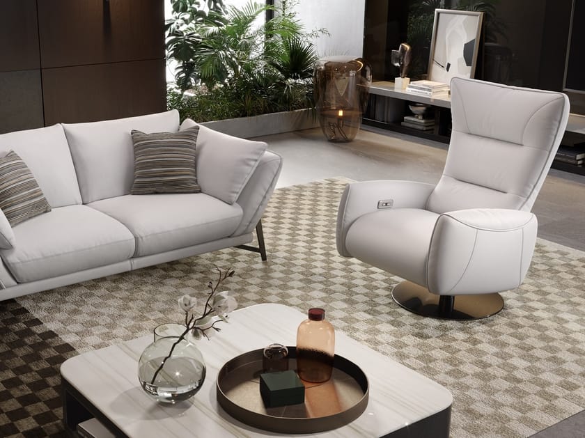 VENEZIA Drehbarer Sessel aus Leder mit Armlehnen By Sofanella