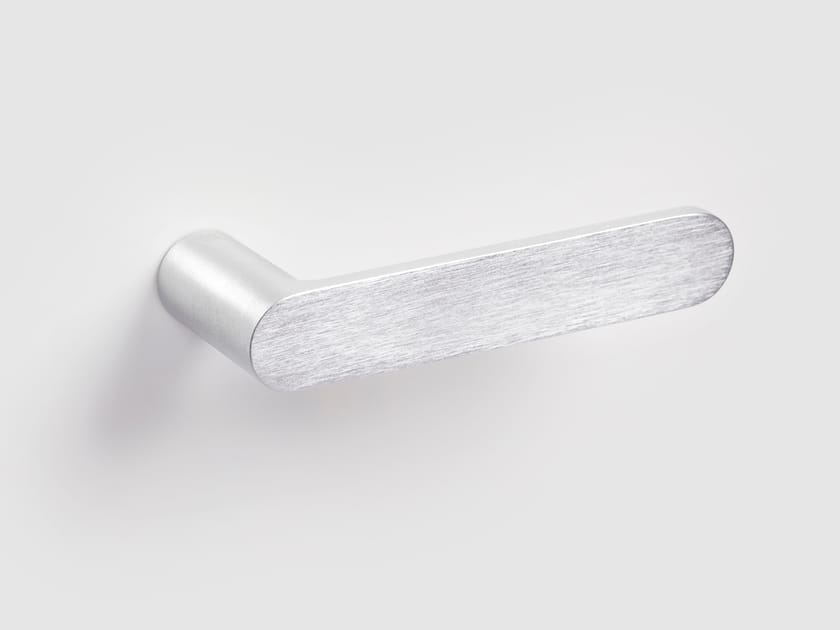 PURE Door handle By VERUM