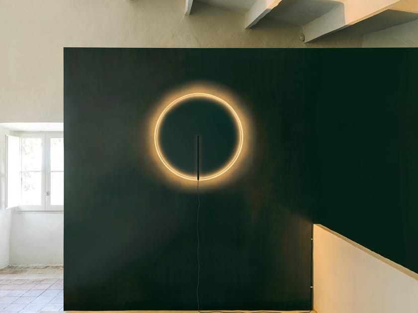 VIBIA - GUISE Wall lamp By In Stock | design Stefan Diez