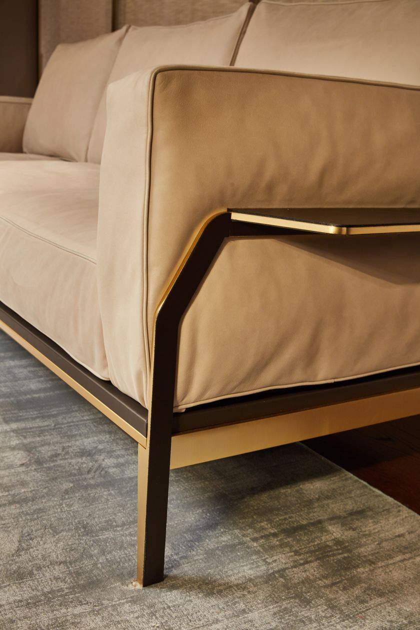 Leather sofa VICTOR By Paolo Castelli design Paolo Castelli