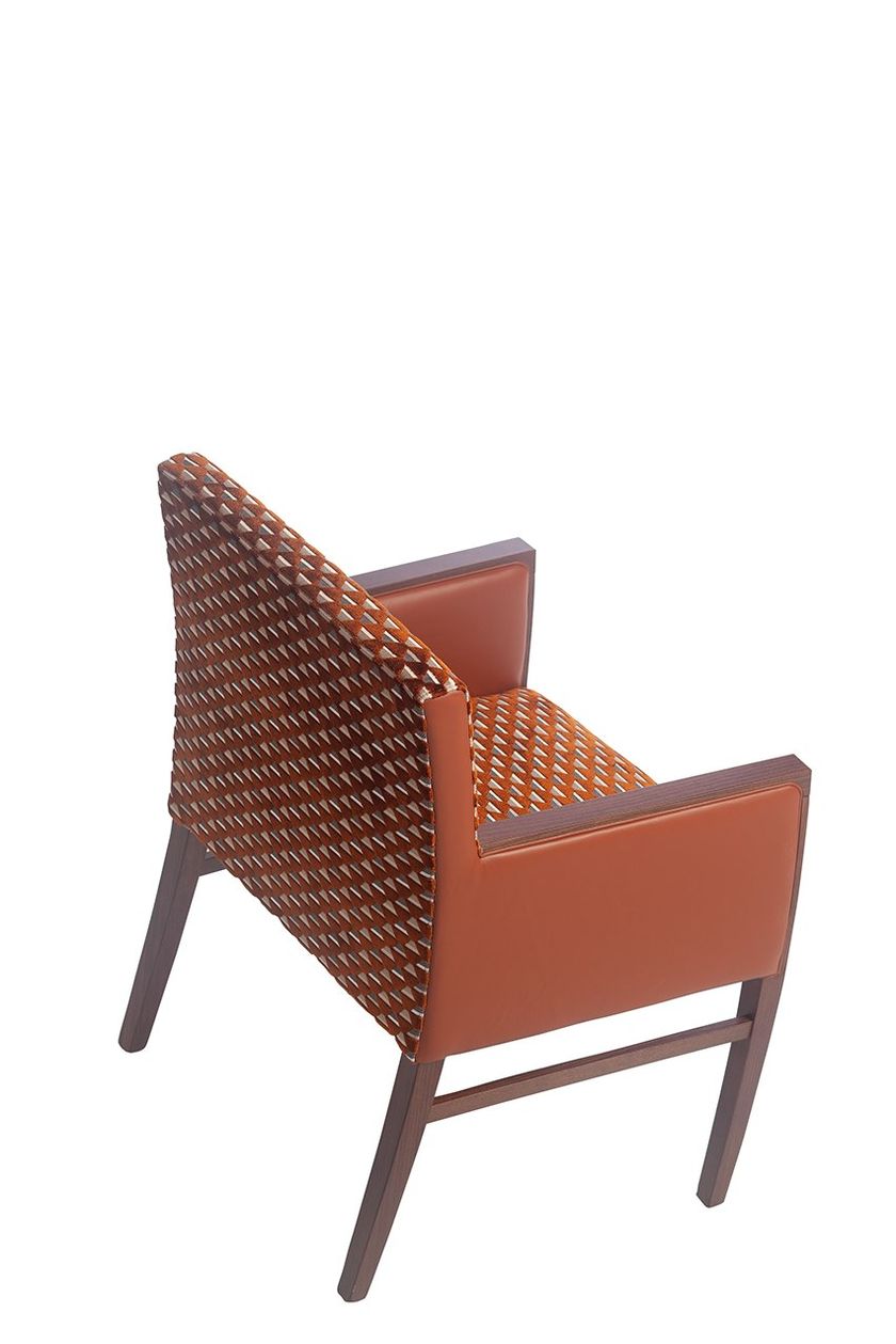 VICTORIA 00 A3 Easy chair By PIANI