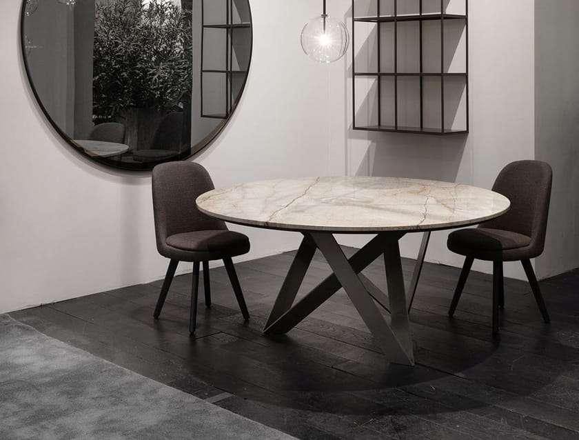 VICTORIA table By XVL