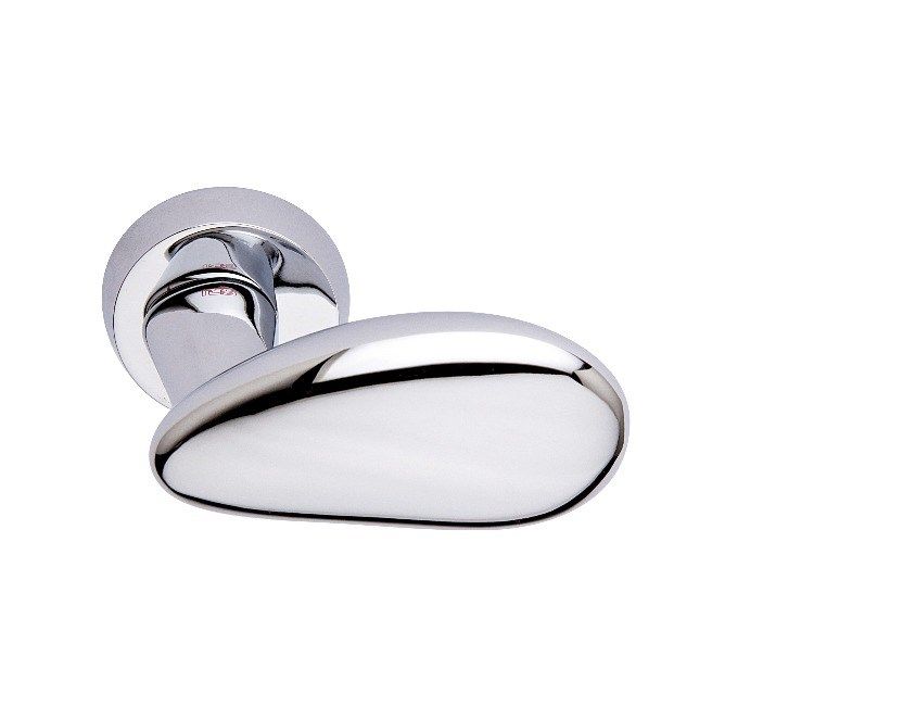 Door handle on rose with lock VIESTE By RDS