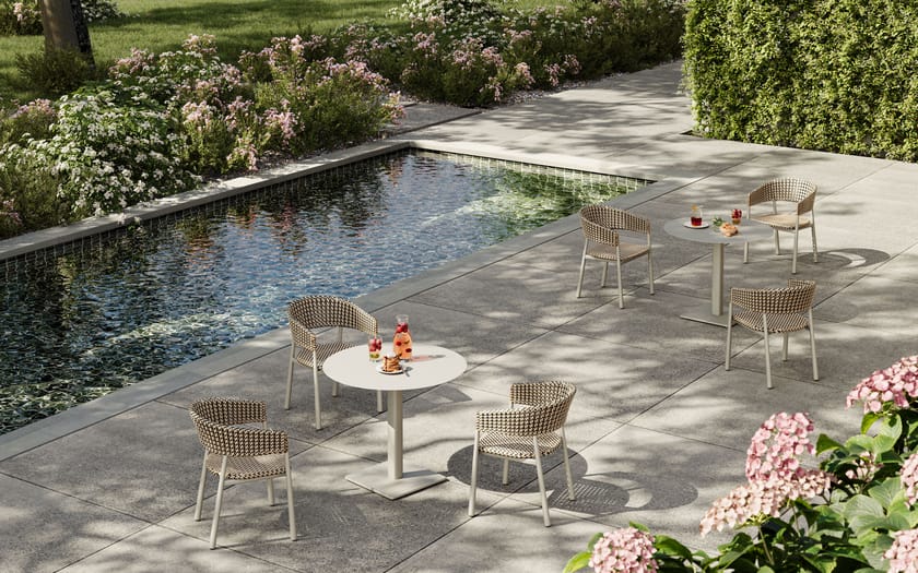 HIPO Garden sofa By VINEKO