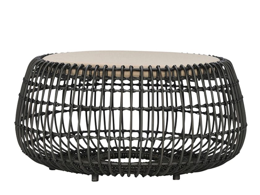 VINO | Coffee table By JANUS et Cie design Janice Feldman