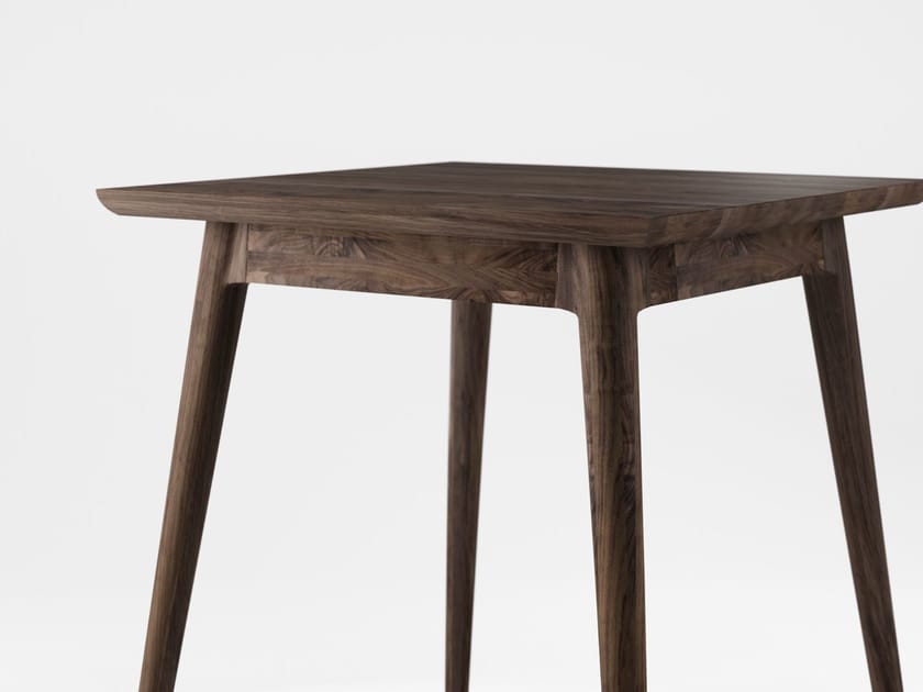 VINTAGE Square solid wood table By KARPENTER | design Hugues Revuelta