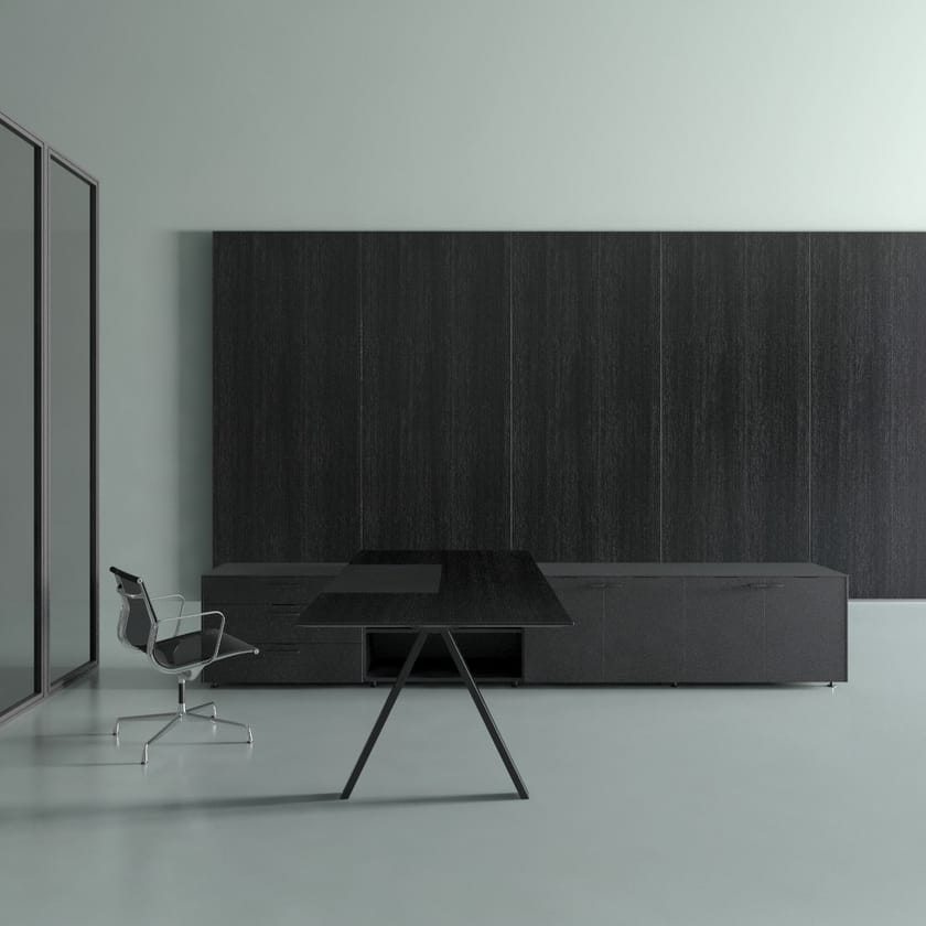 VIS DIRECTIONAL | Office desk with shelves By BK Contract design ...