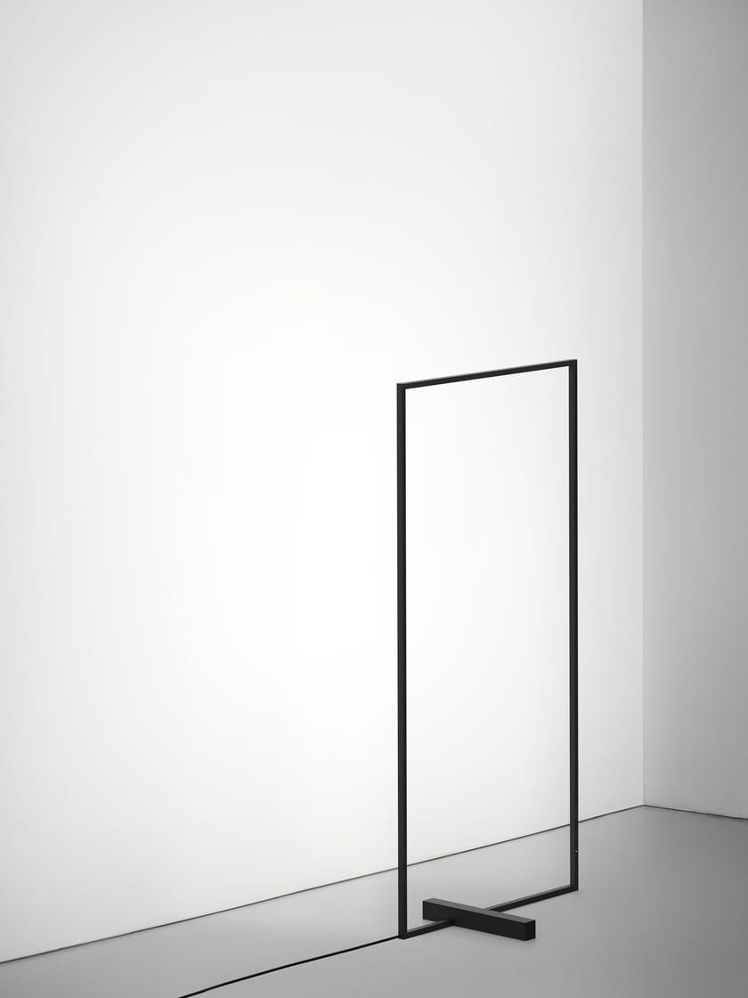 VITKA FQ Floor lamp By Intra lighting | design Janez Mesaric, Mashoni