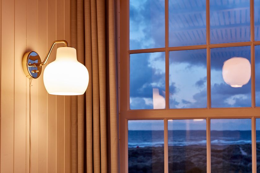 VL RING CROWN | Wall light By Louis Poulsen design Vilhelm Lauritzen